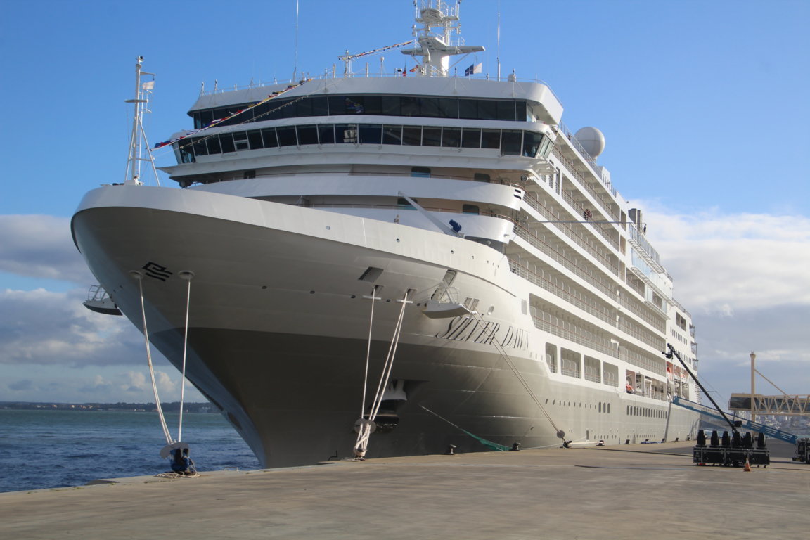 Silver Dawn | Cruising Journal