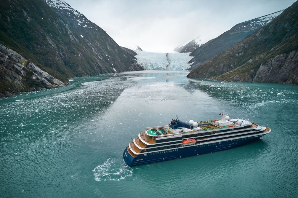 World Traveller | Cruising Journal