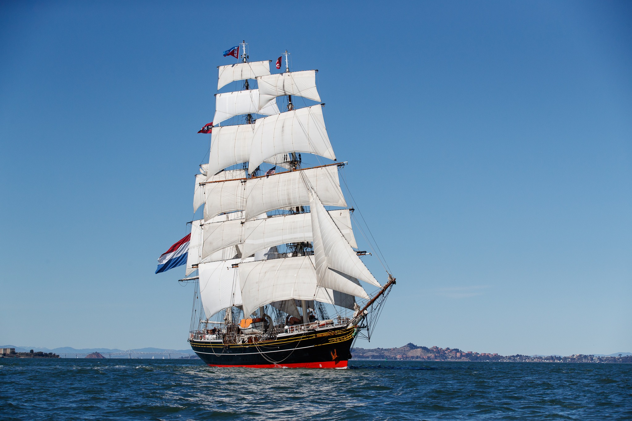 Alejandro reviu Clipper Stad Amsterdam em Cruising Journal | Cruising ...